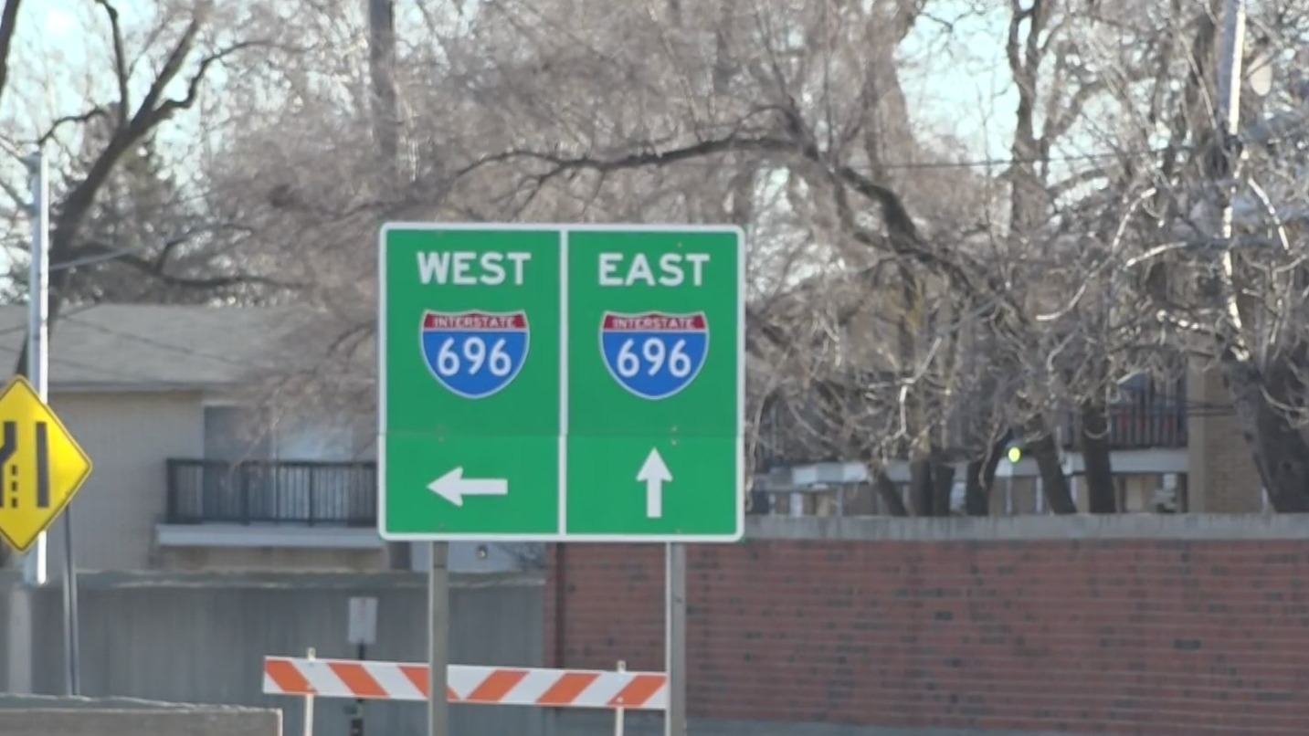 Temporary overnight closures scheduled for I-696 in Southfield