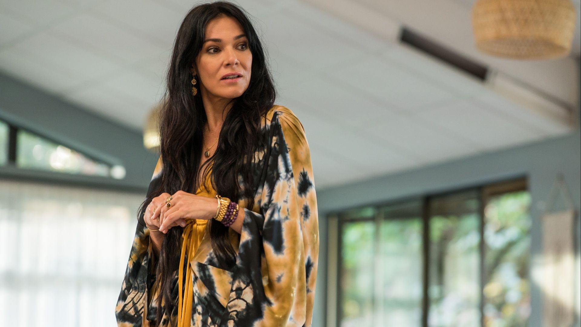 Yellowjackets star Simone Kessell on Lottie's connection with Callie in ...