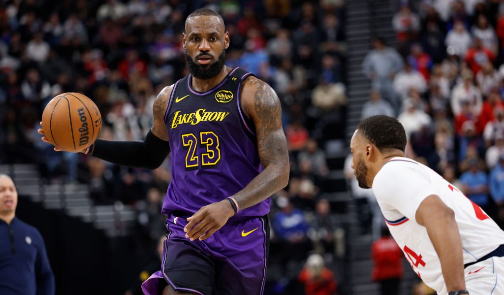 Lakers, Clippers rank among most valuable NBA franchises. See where and ...