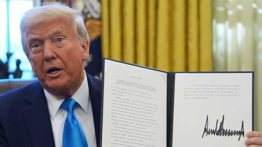 Trump signs executive order stripping funds from schools requiring ...