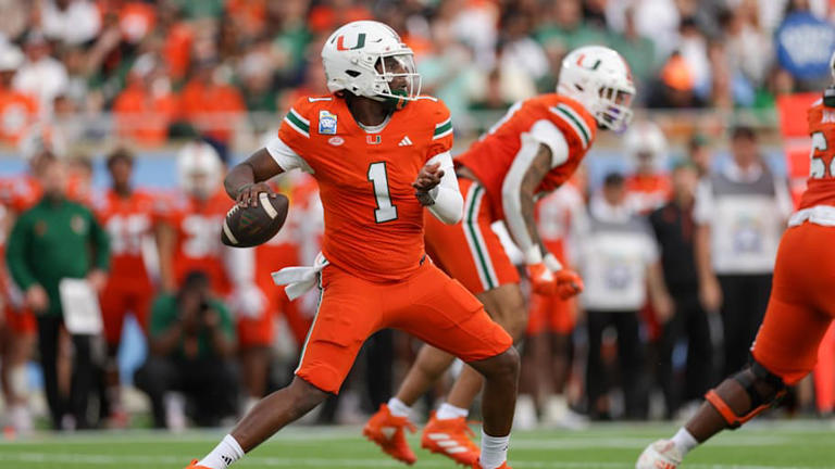 Miami QB Drawing Comparisons to Steelers Legend