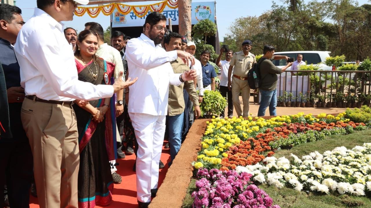 IN PHOTOS Eknath Shinde inaugurates Vrukshavalli2025 in Thane