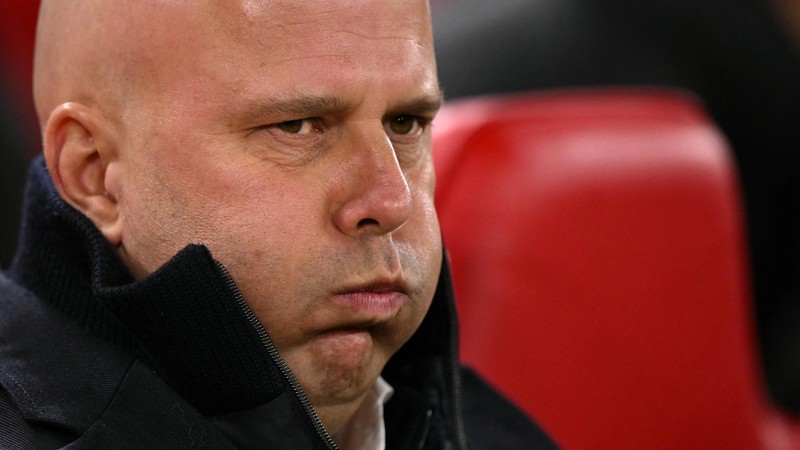 Emotions ran high: Arne Slot's Everton red card and the possible ...