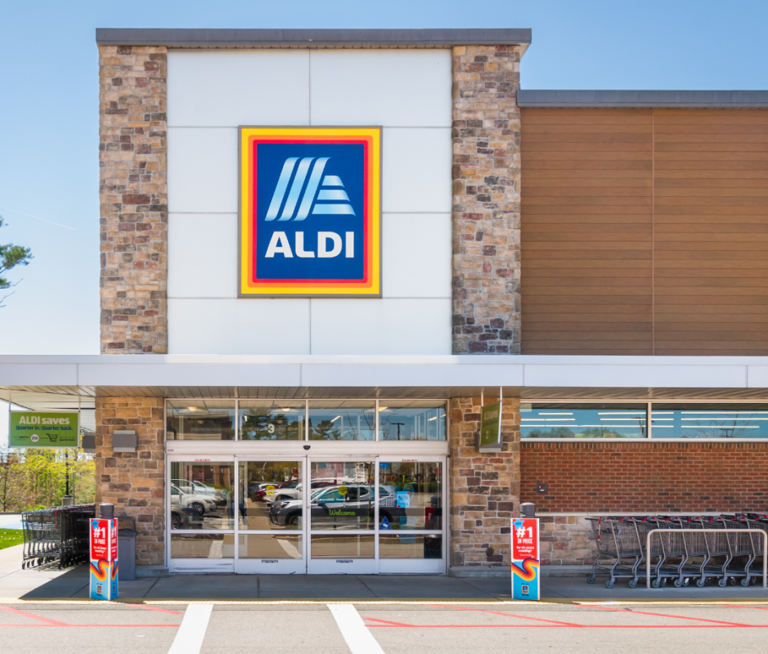 Aldi Shoppers are Rushing to Grab This Fan-Favorite Dessert Brand's New ...
