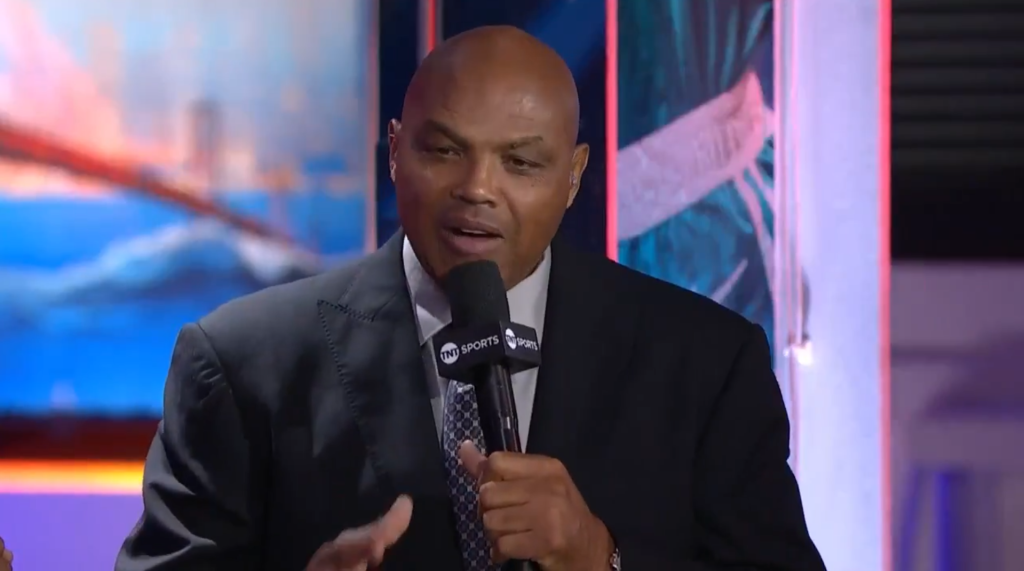 NBA fans boo Charles Barkley