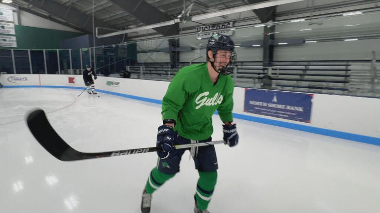 Endicott College hockey player Jack Smiley to play first game since ...