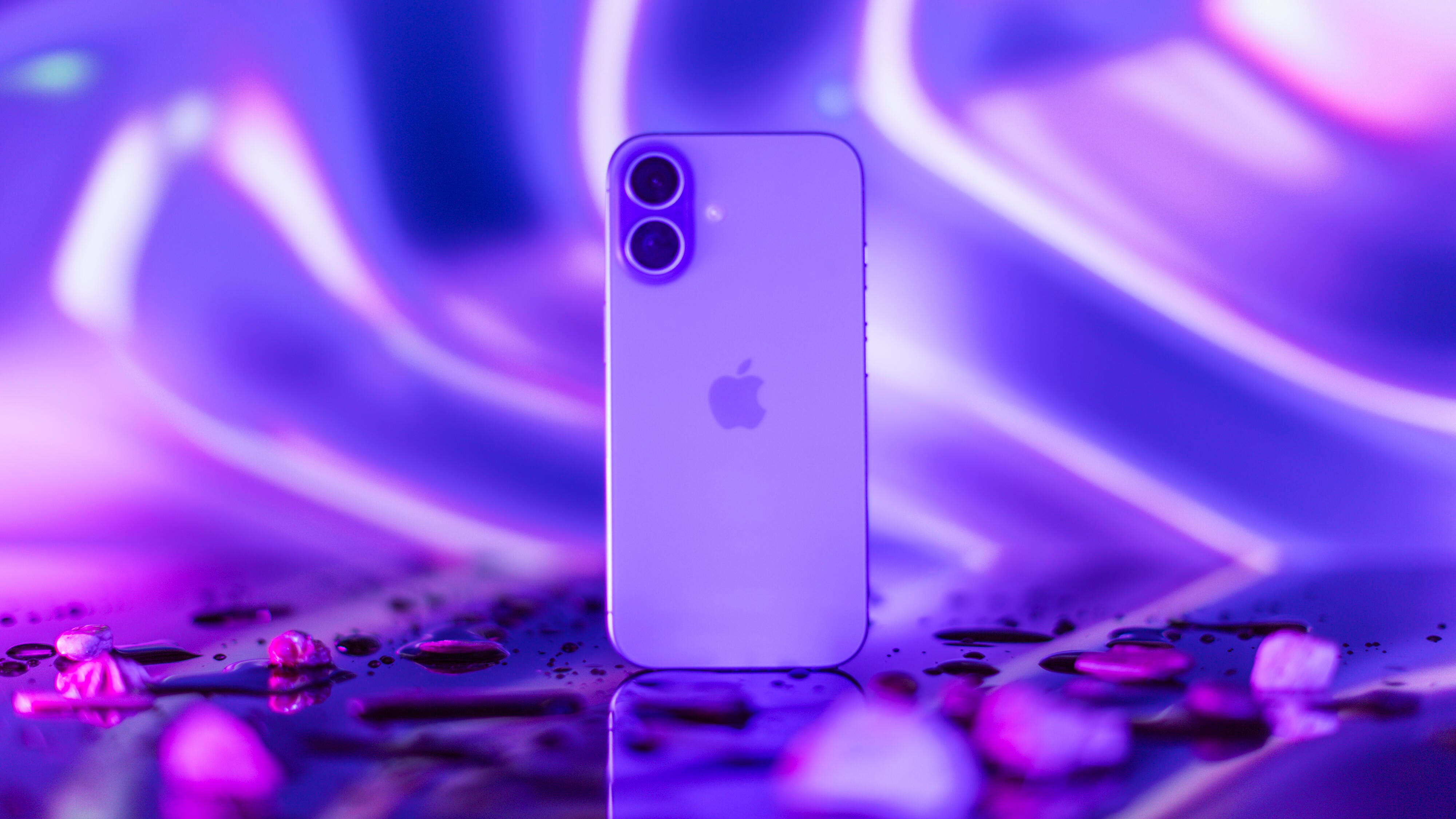 Apple Intelligence Will Get an Adaptation for iPhones in China, Report Says