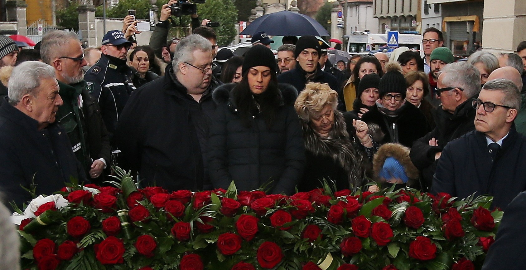 Biassono, i funerali di Lorenzo Rovagnati: «Il tuo amore era grande»