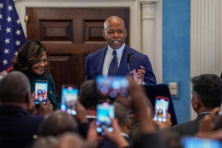 Justice Department Moves to Drop Eric Adams Case After Wave of Resignations Justice Department Moves to Drop Eric Adams Case After Wave of Resignations