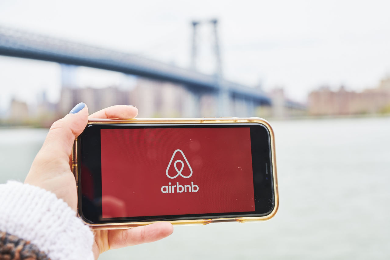 Airbnb’s Growth Is Slowing. Here’s Why Wall Street Still Sees Potential