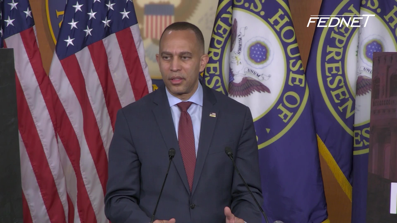 Leader Jeffries suggests Mayor Adams prosecution withdrawn by Trump ...