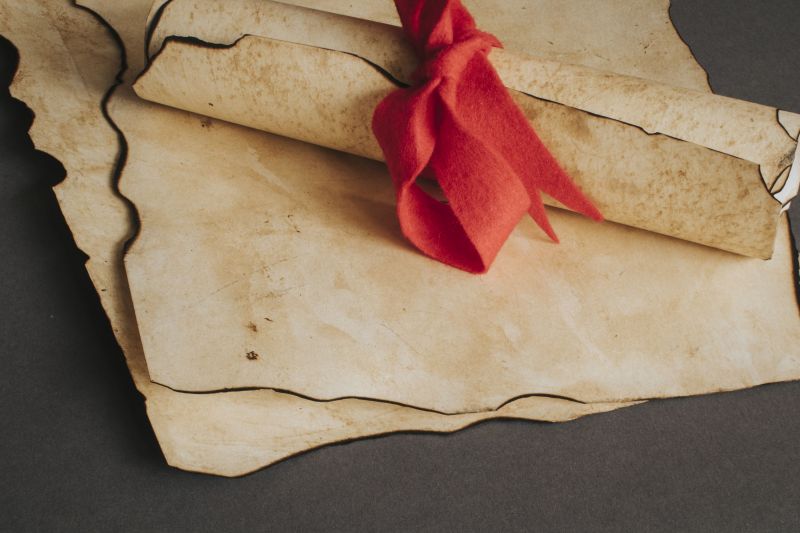 Descubrimiento sin precedentes: encuentran un papiro de 1900 años en ...