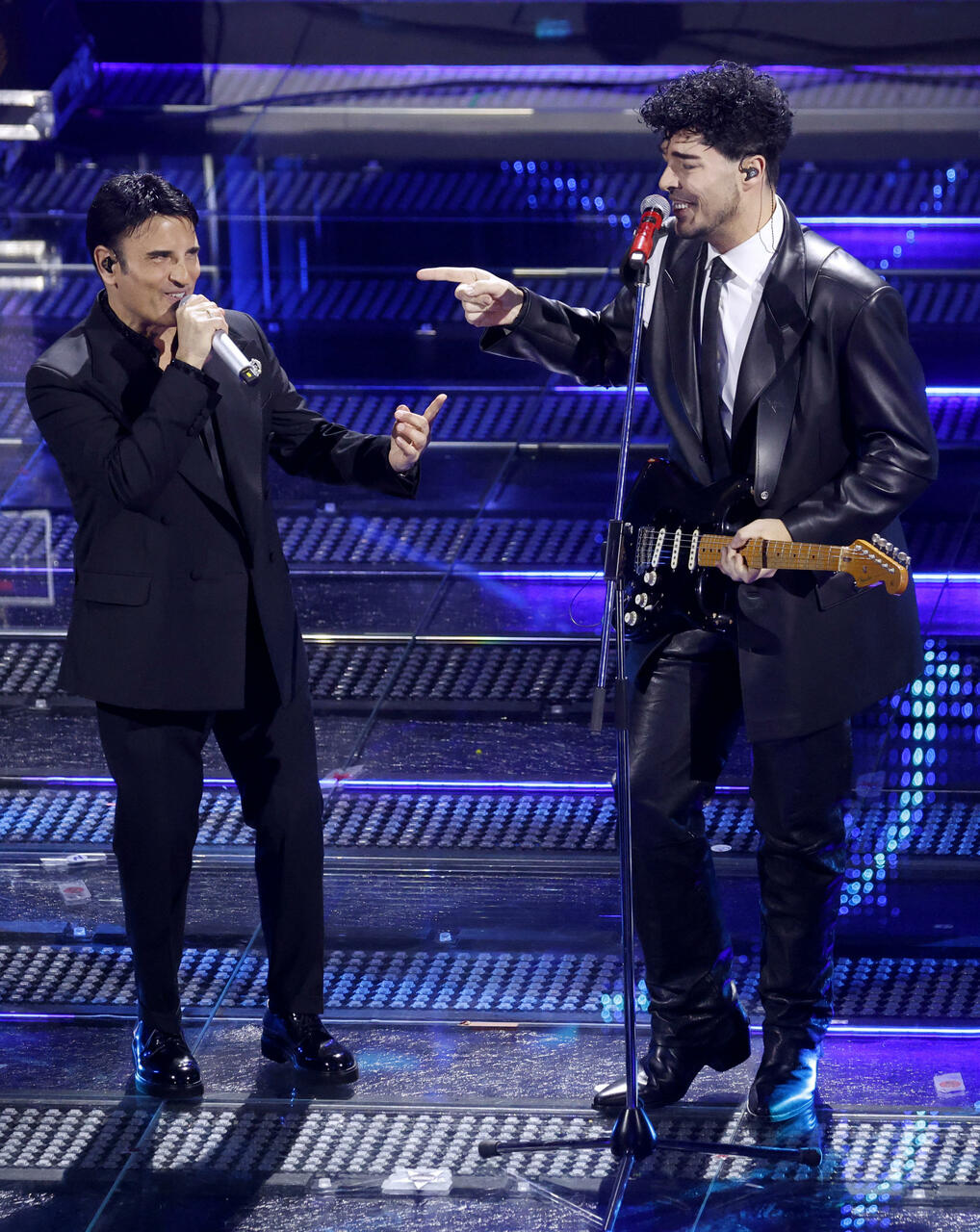 Sanremo 2025, le pagelle dei look della serata cover: Clara e Il Volo ...