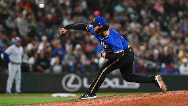 Here's the First Look at Seattle Mariners All-Star Andres Munoz ...