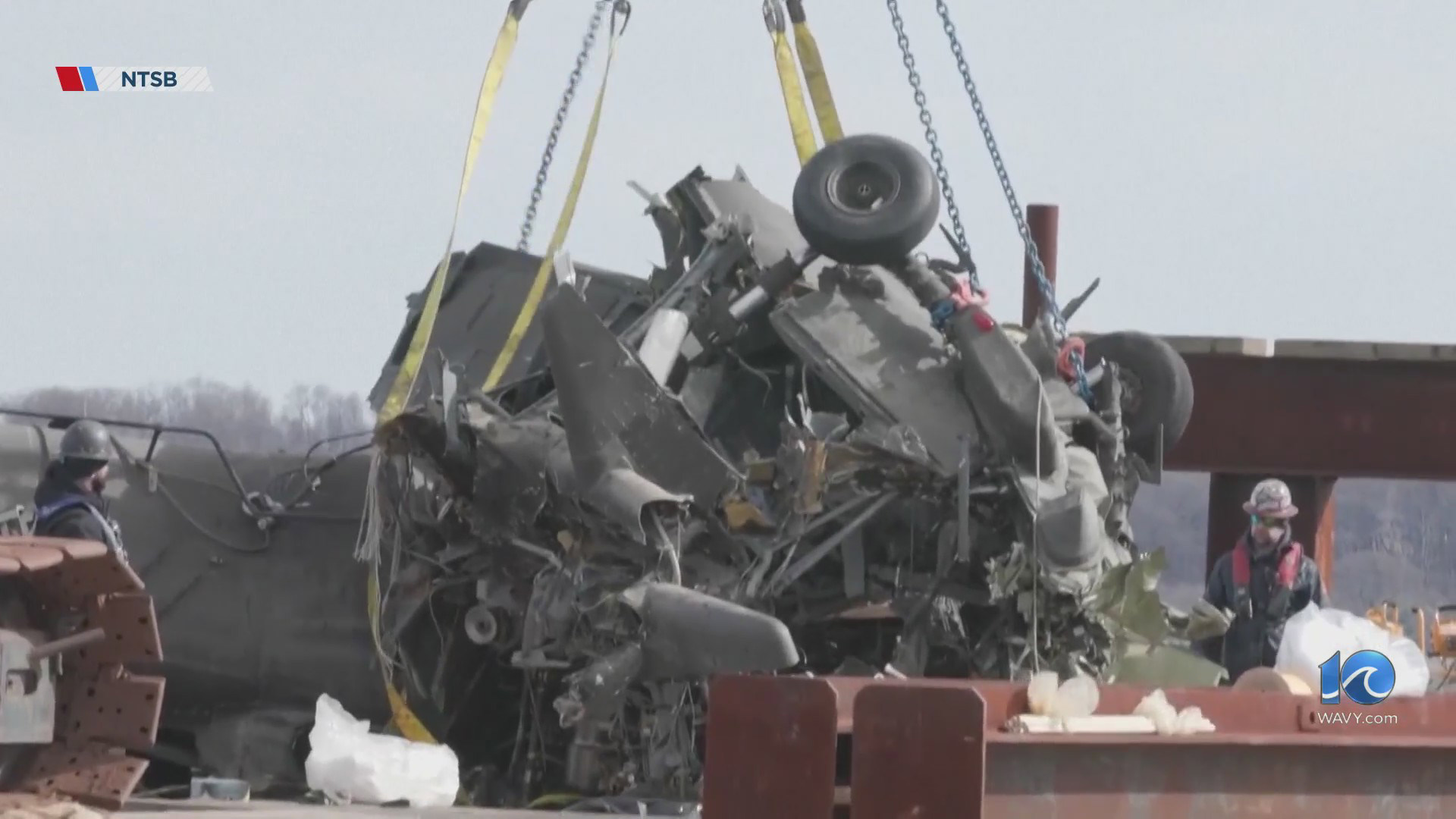 NTSB: Plane pilots tried to climb higher before crash NTSB: Plane pilots tried to climb higher before crash