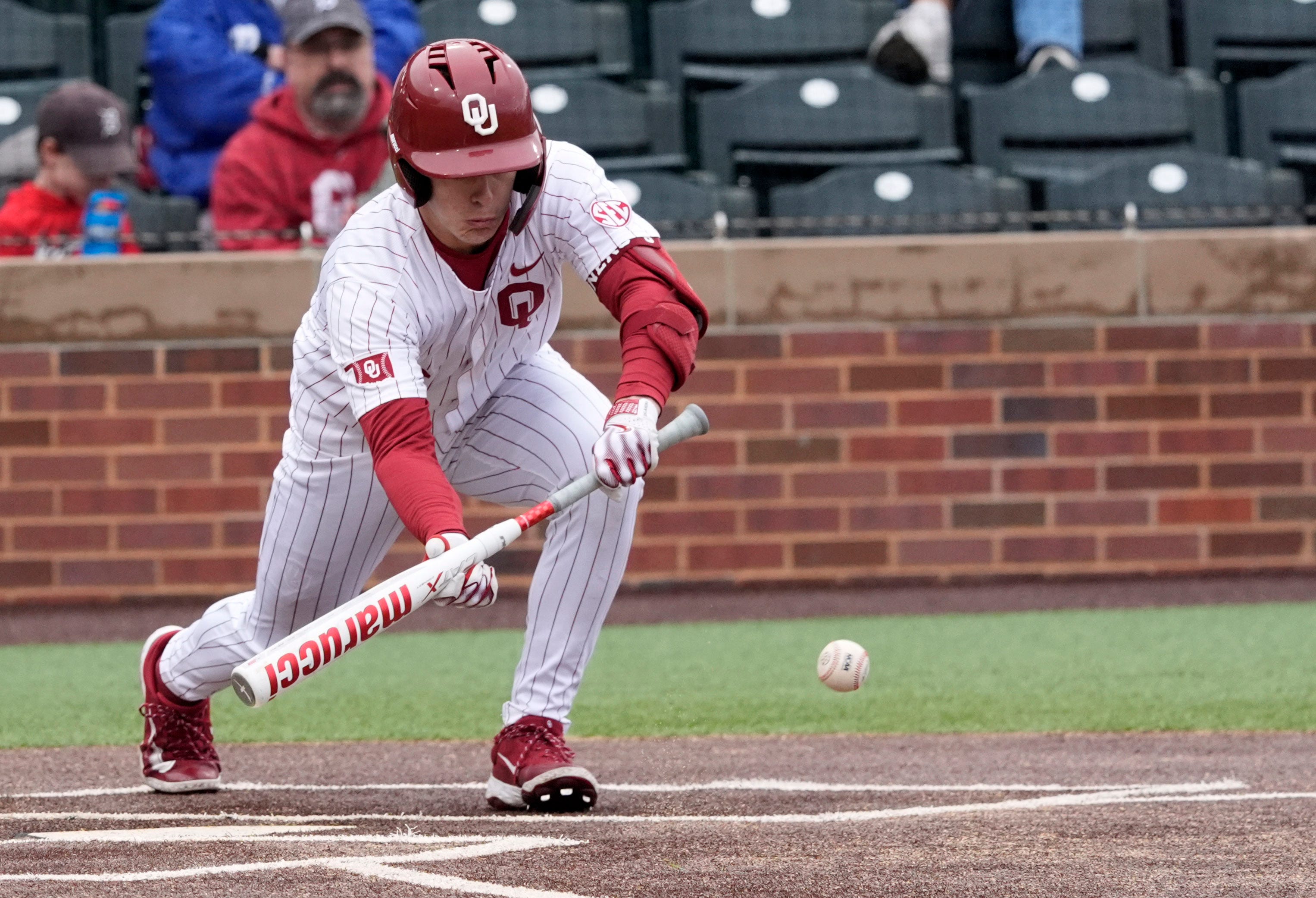 OU baseball upsets No. 7 Oregon State as Kyle Branch, Sooners stay ...