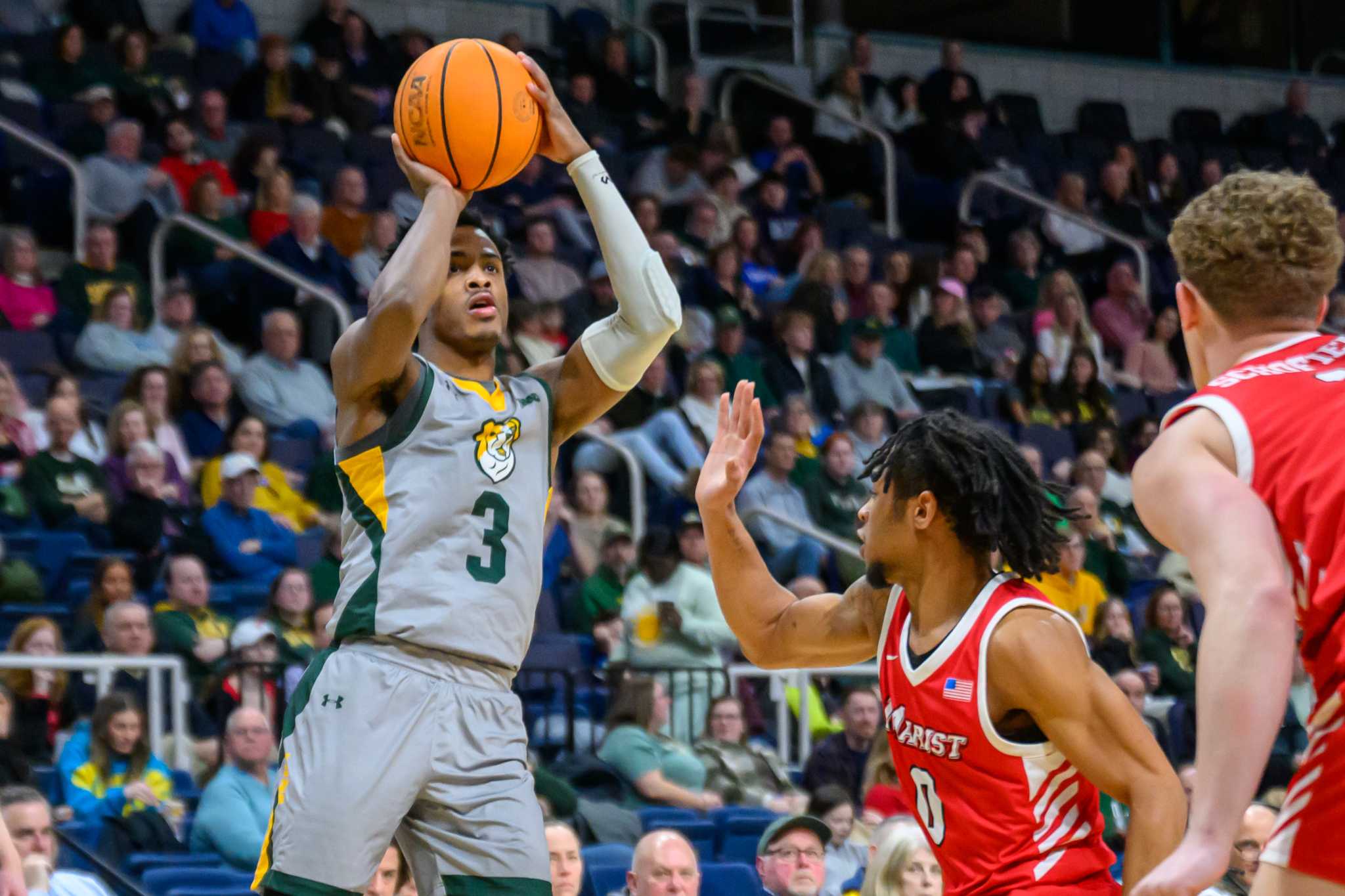 Freeman among Siena men's basketball trio entering transfer portal