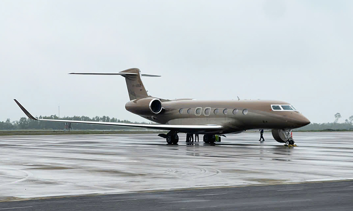 $70M Gulfstream G650ER jet brings tourists on high-end tour to Hue