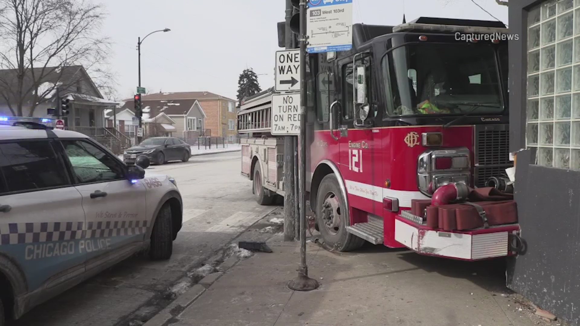 Firefighter injured as Chicago fire truck crashes into church; union ...