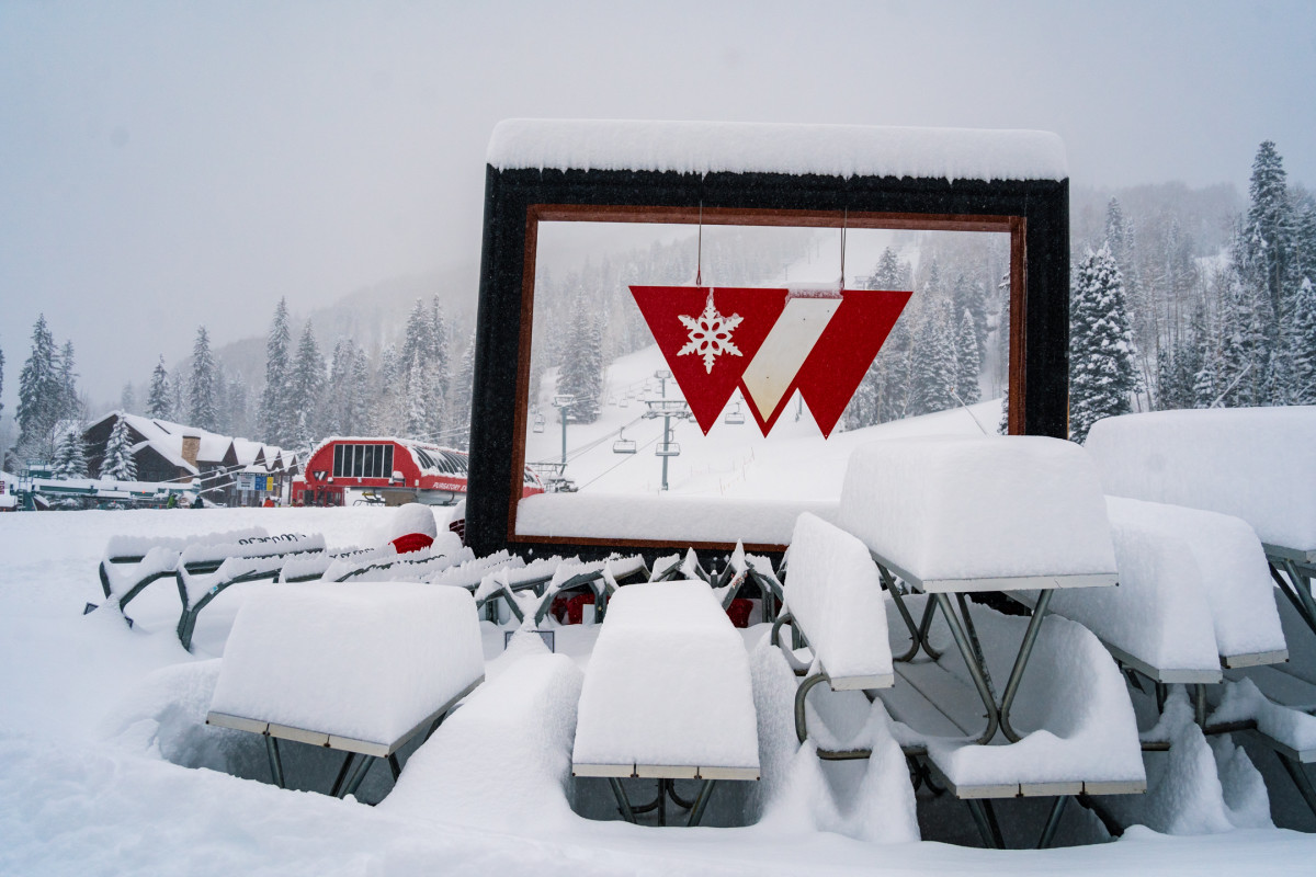 Resort in Durango, Colorado, Gets Hammered With Snow