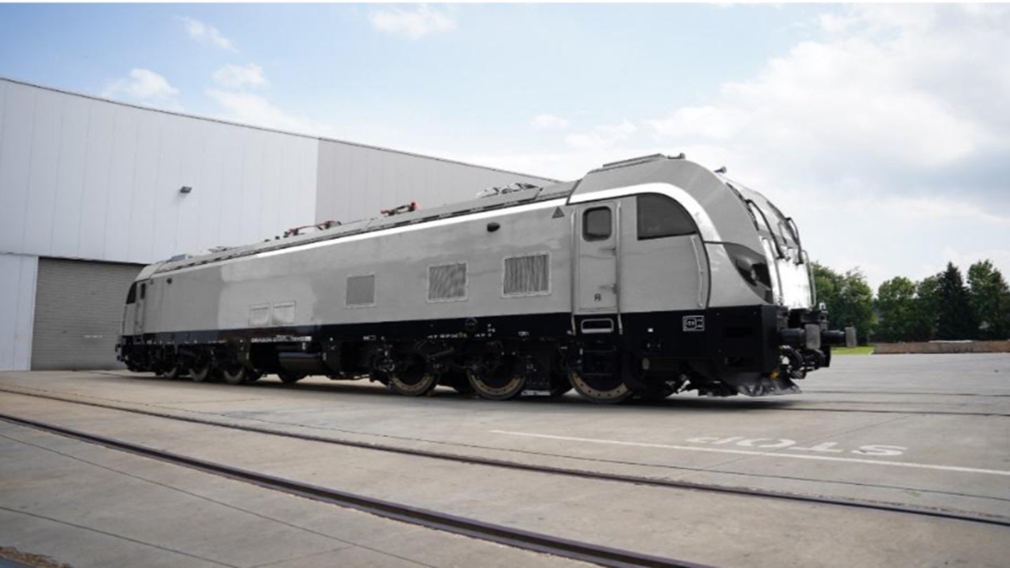 Akiem begins Dragon-2 locomotive roll out in Central Europe