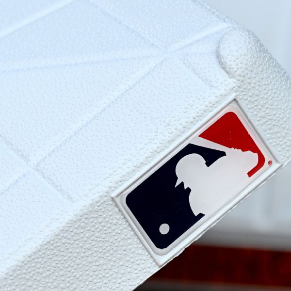 Sources: 9 MLB teams end deals with Main Street Sports Group