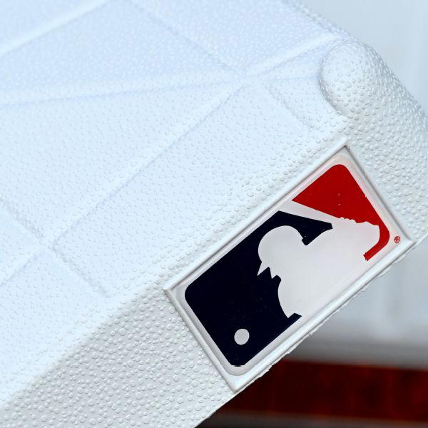 Sources: 9 MLB teams end deals with Main Street Sports Group