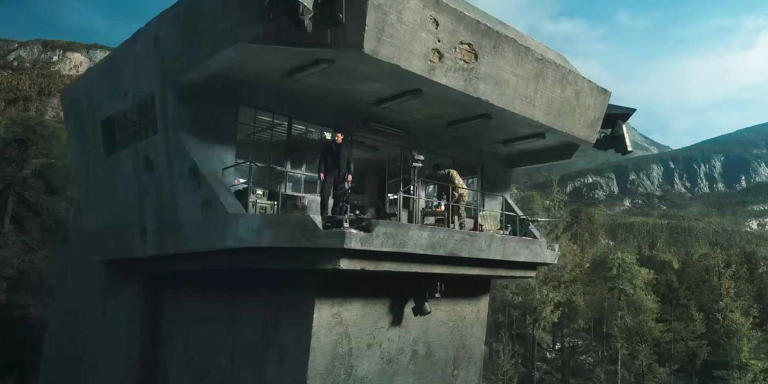 The Gorge Ending Explained: Do Levi & Drasa Make It Out Alive?