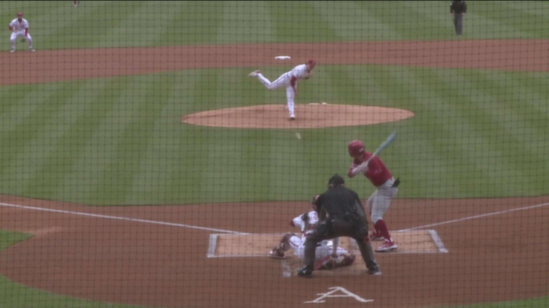 Latest News | Razorbacks take win on first game of opening day