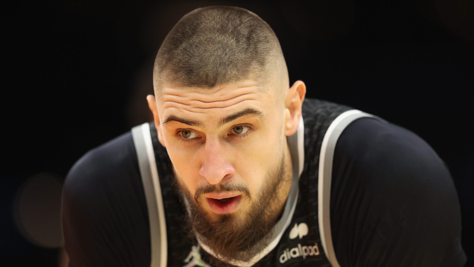 3 Centers Better Than ‘Washed’ Alex Len Floated as Lakers’ Buyout ...