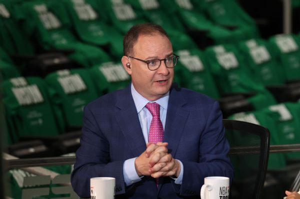 Adrian Wojnarowski honored with Curt Gowdy Media Award