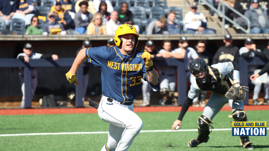 WVU baseball opens season with clean win at Jacksonville