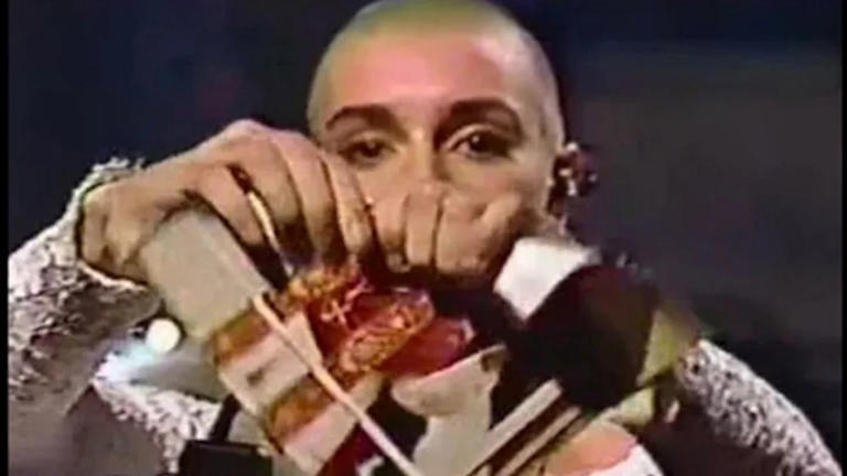 'SNL': 5 Musical Performances That Went Wildly Wrong