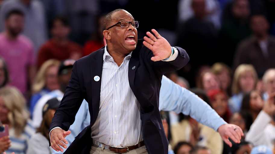 UNC is at a crossroads with Hubert Davis, but there's one replacement ...