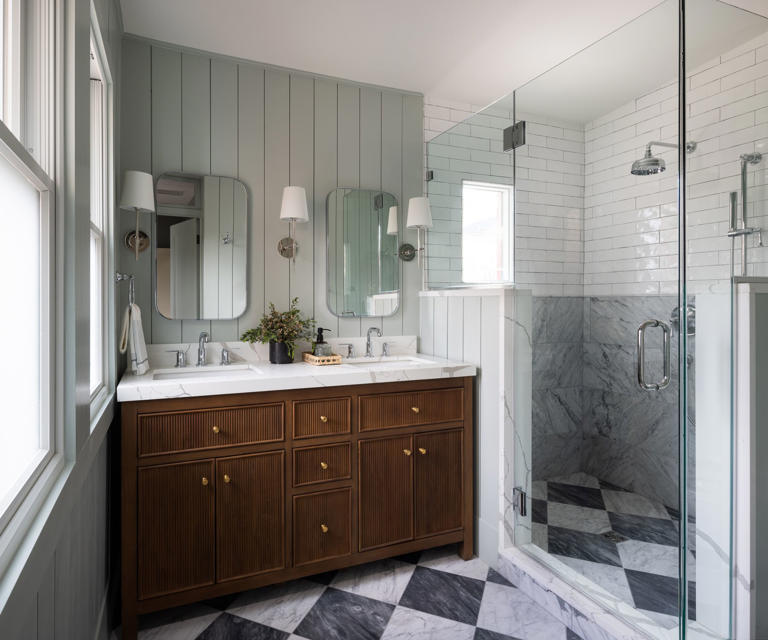 6 walk-in shower ideas for small bathrooms that are as luxurious as ...