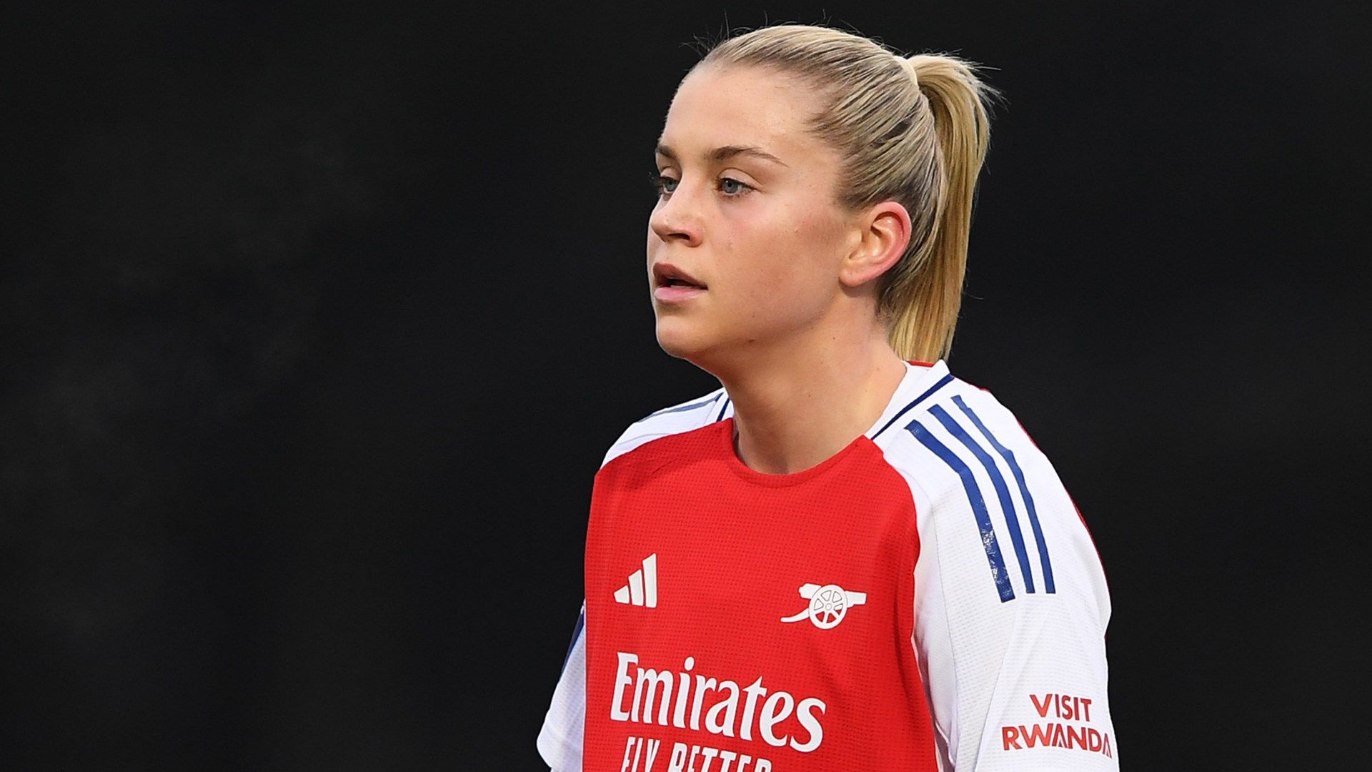 Arsenal's Alessia Russo admits title race is 'tough' against Chelsea ...