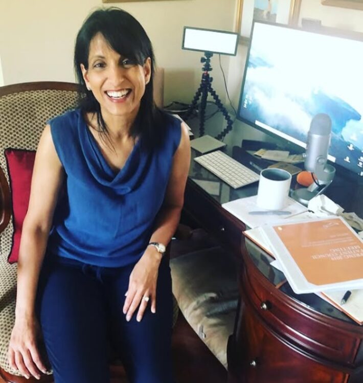 Ela descobriu o Parkinson aos 27 anos; veja quais foram os sinais de alerta