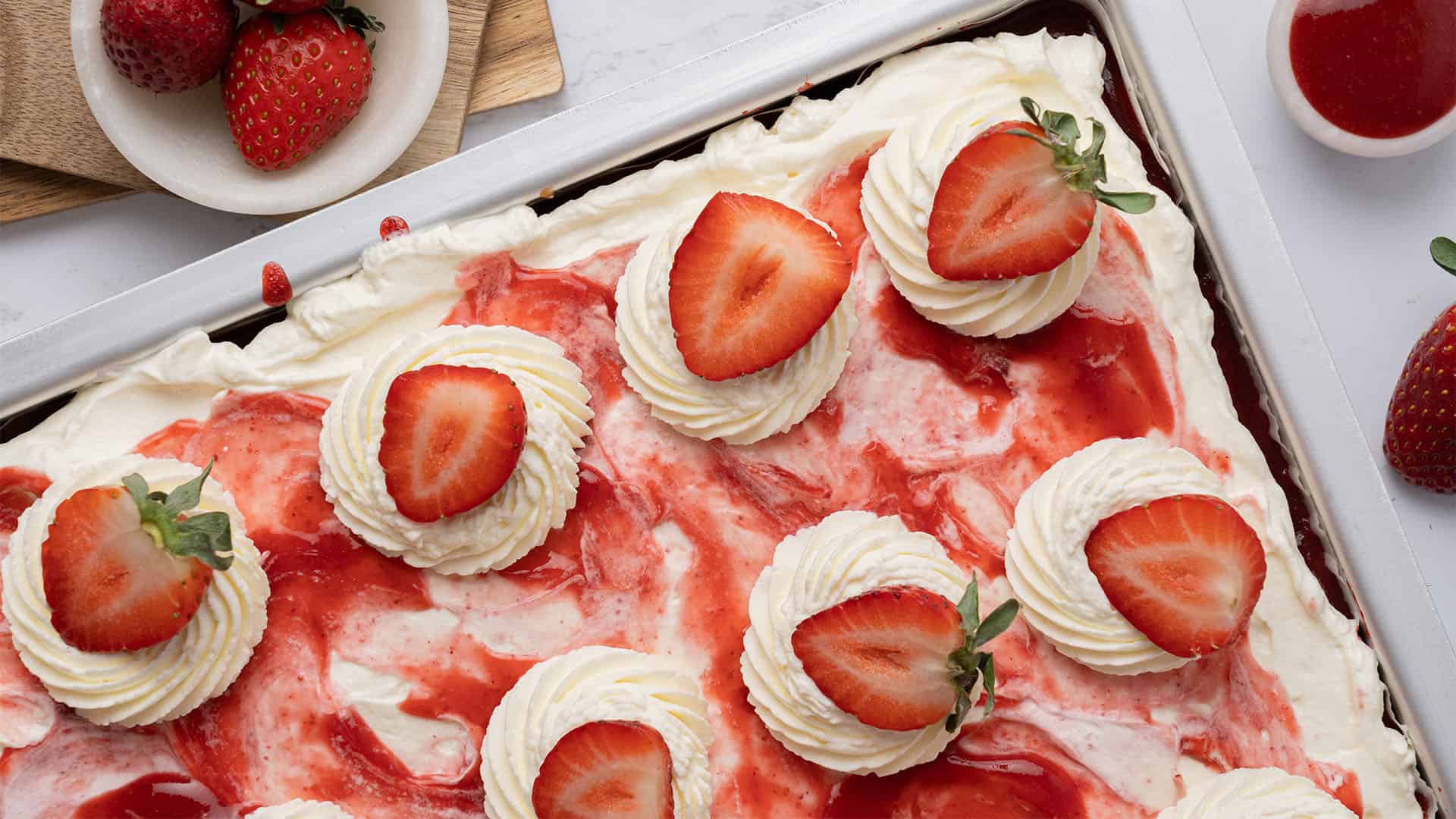 20 Delicious Sheet Pan Desserts That Prove Easy Can Be Absolutely Delicious