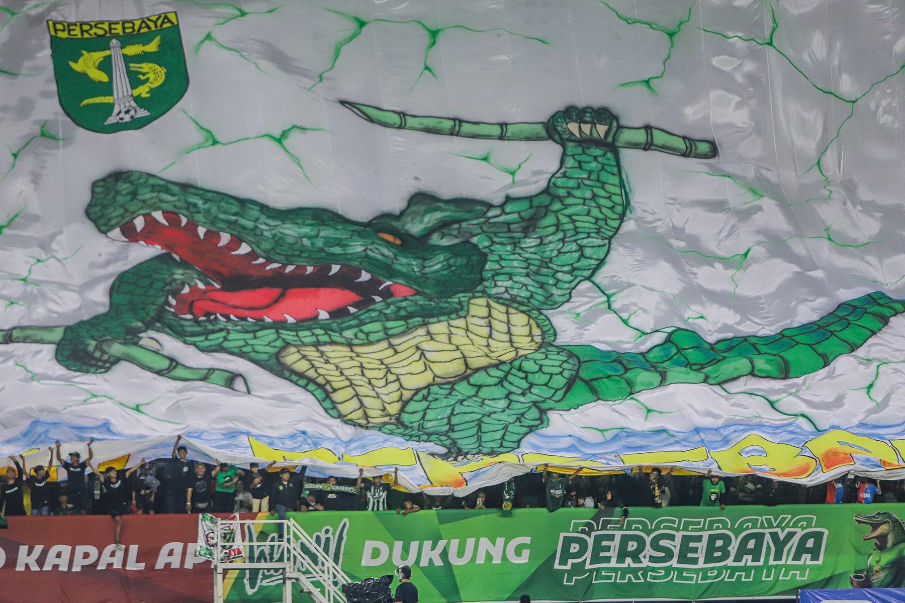 Dilarang ke Gelora Bung Tomo! Pesan Panas Aremania ke Bonek Jelang Laga ...
