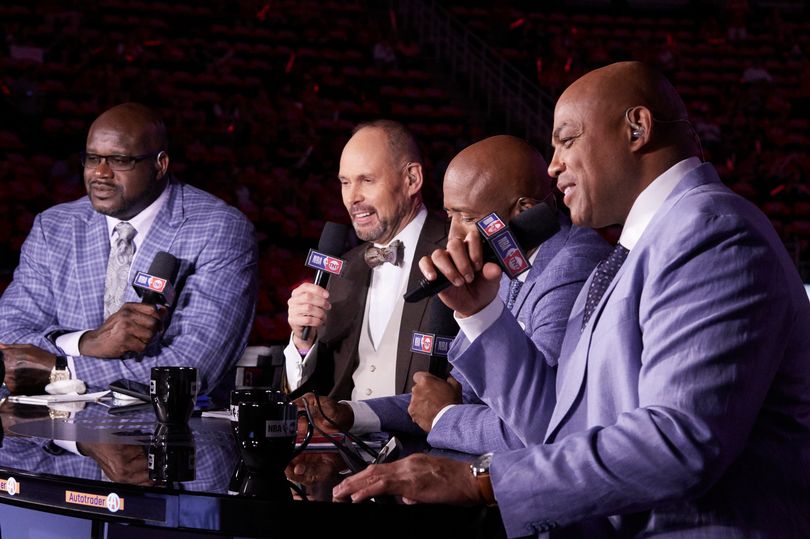 Ernie Johnson's emotional message to TNT colleagues as Shaquille O'Neal ...