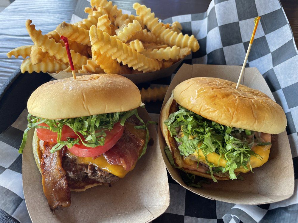 Best Hole-in-the-Wall Burger Joint in Every State