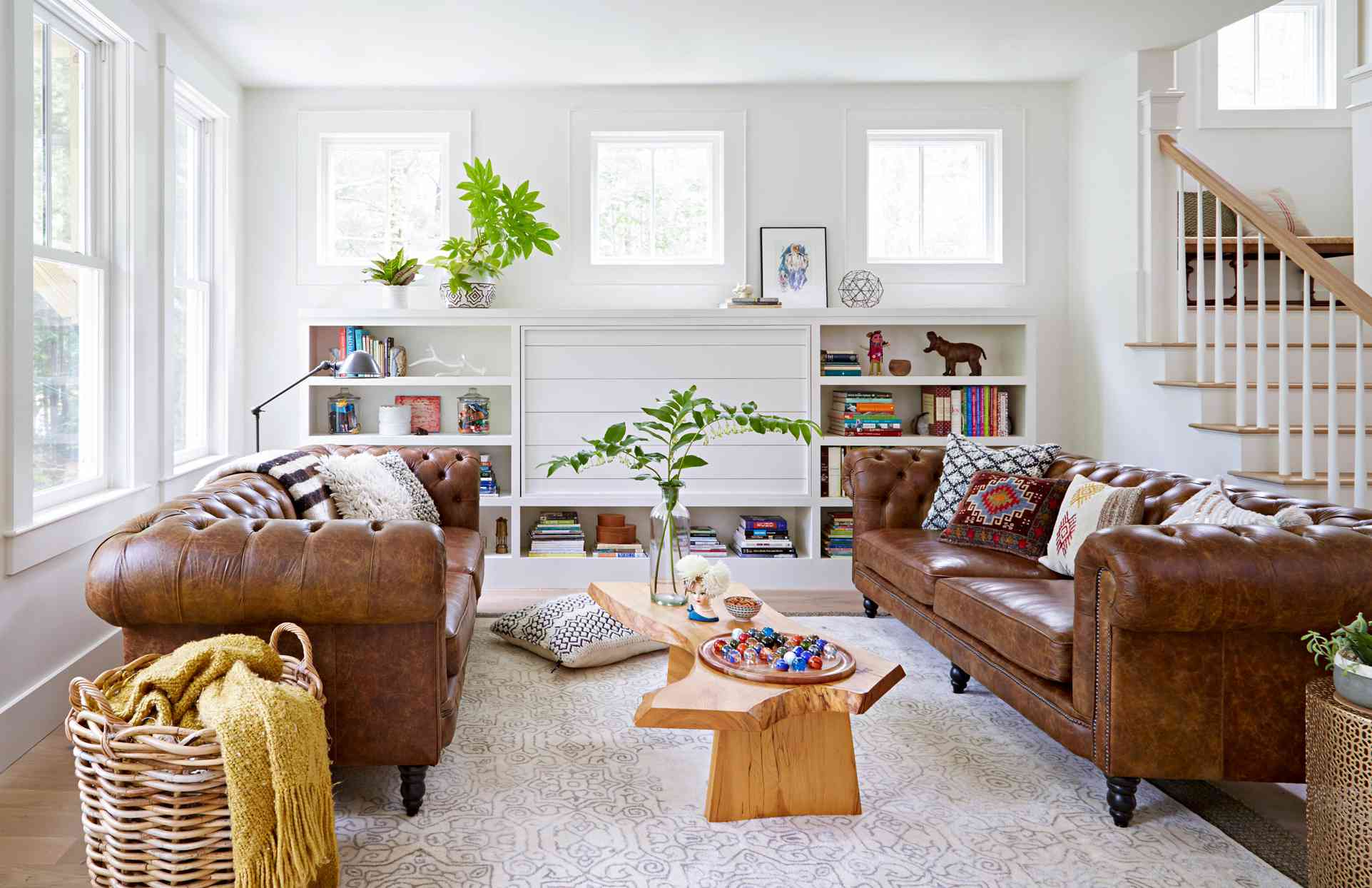 9 Feng Shui Faux Pas That Are Inviting Negative Energy into Your Home