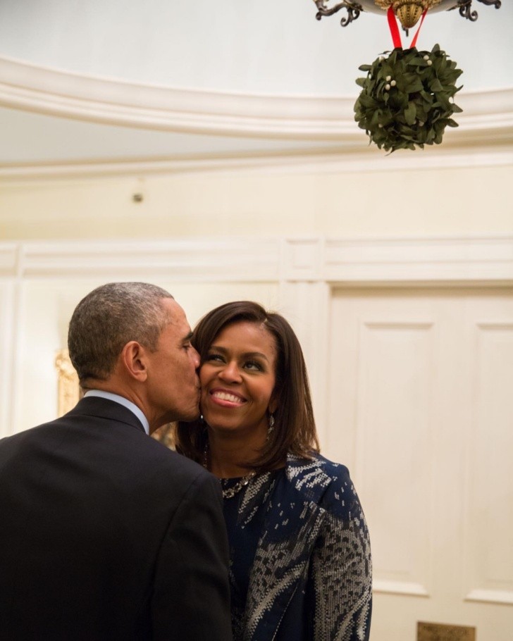 Michelle Obama breaks her silence on relationship with Barack Obama ...