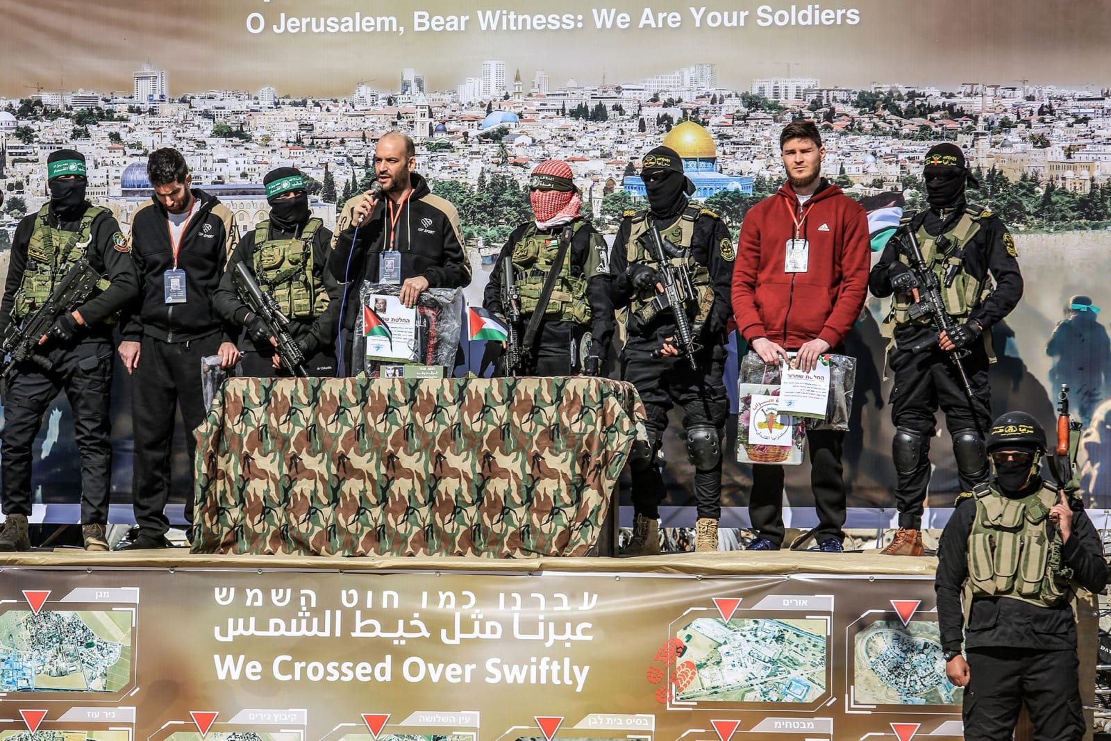 Three more Israeli hostages leave Gaza under fragile ceasefire deal