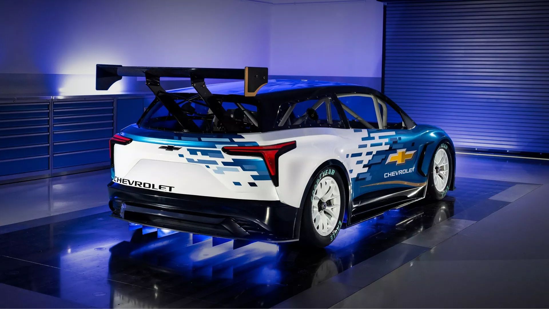 Photos: Chevrolet unleashes 1,300-HP Blazer EV.R with three electric ...