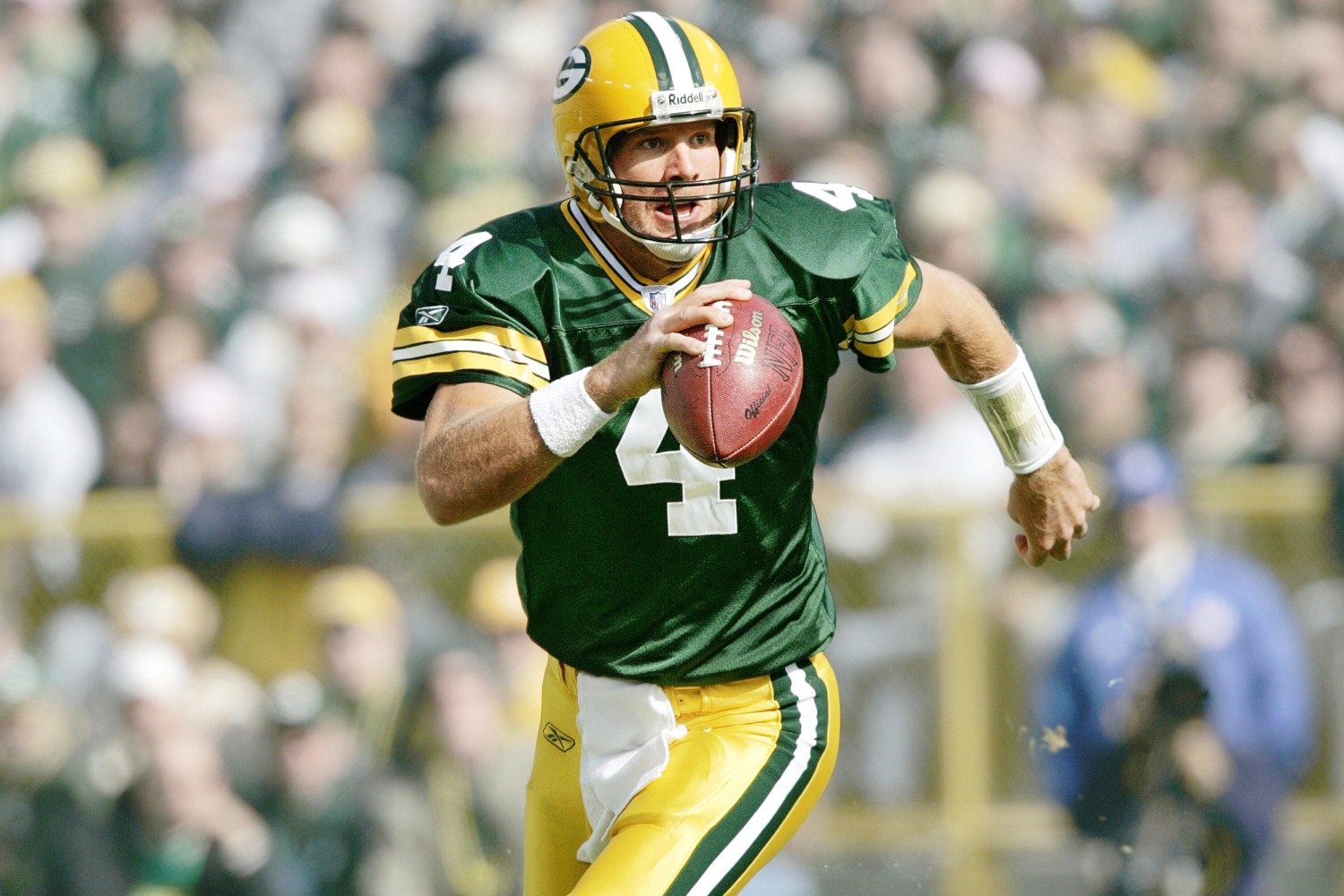 20 NFL Quarterbacks with Most Passing Touchdowns: 70+ TDs Separate Top 2