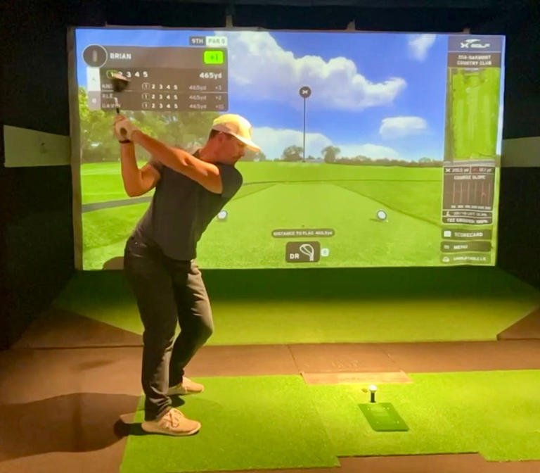 Brian Jankowski takes on second business as part owner of X-Golf in Oshkosh