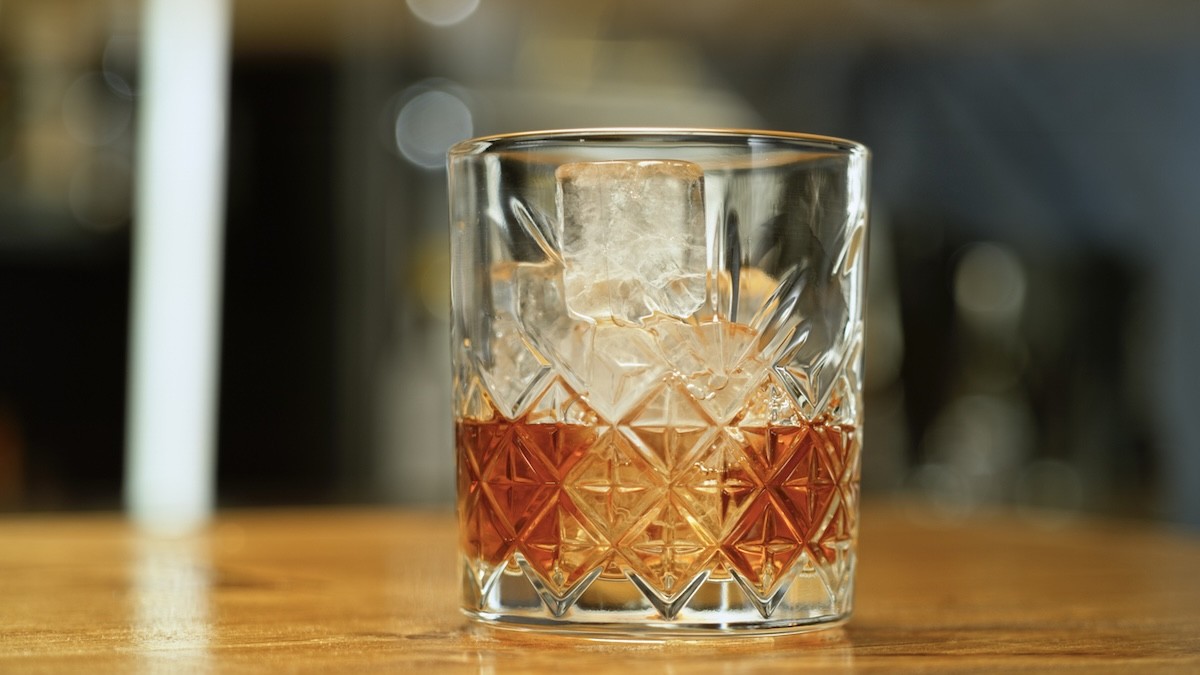 10 Dangerous Signs You're Drinking Too Much Alcohol, According to Doctors