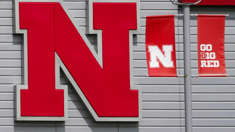 Greg Sharpe, Nebraska play-by-play voice, dies of pancreatic cancer