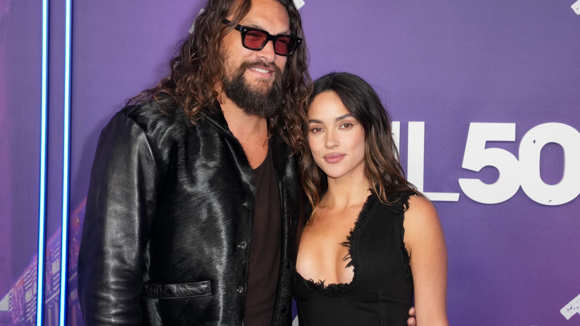 Jason Momoa and girlfriend Adria Arjona make their red carpet debut as ...